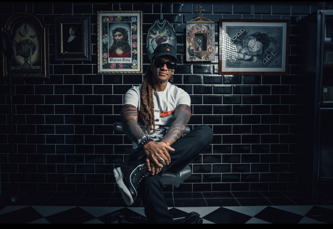 Meet The Prodigy’s frontman Maxim at unmissable solo art exhibition in ...