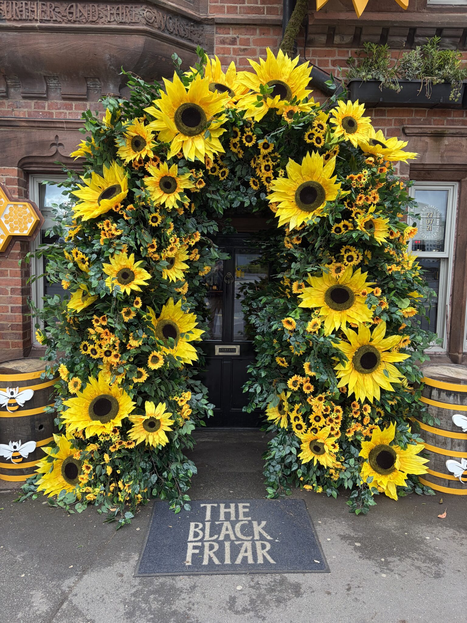 The Black Friar celebrates the Cream of Manchester complete with a ...