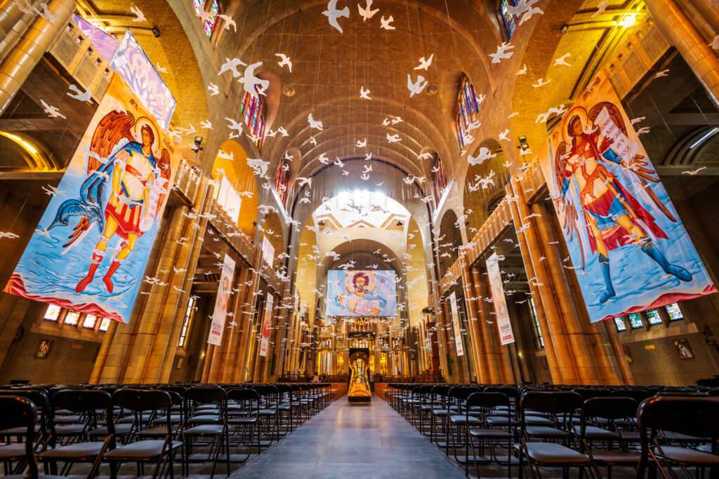 Major new art installation set to transform Manchester Cathedral this ...